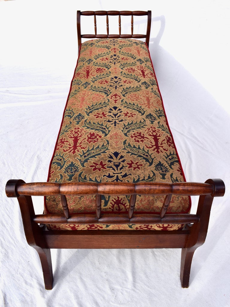 19th C. French Country Regency Daybed For Sale at 1stDibs