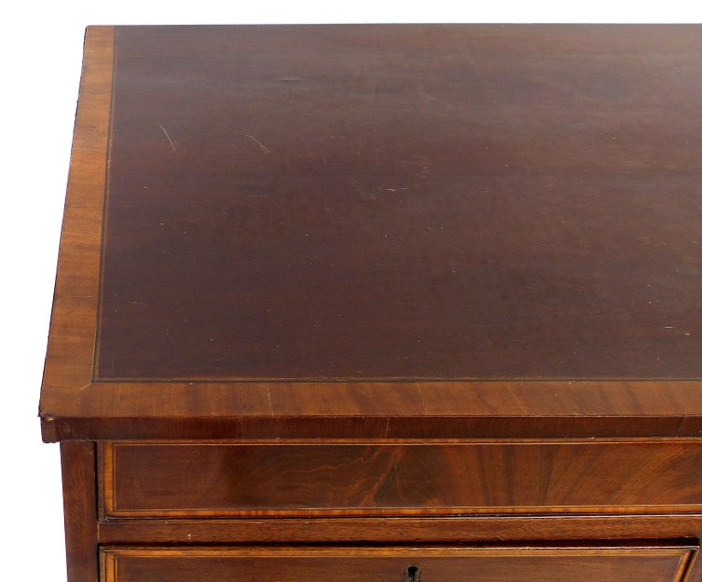 Hepplewhite Chest of Drawers with Brass Pulls in Mahogany and Satinwood ...