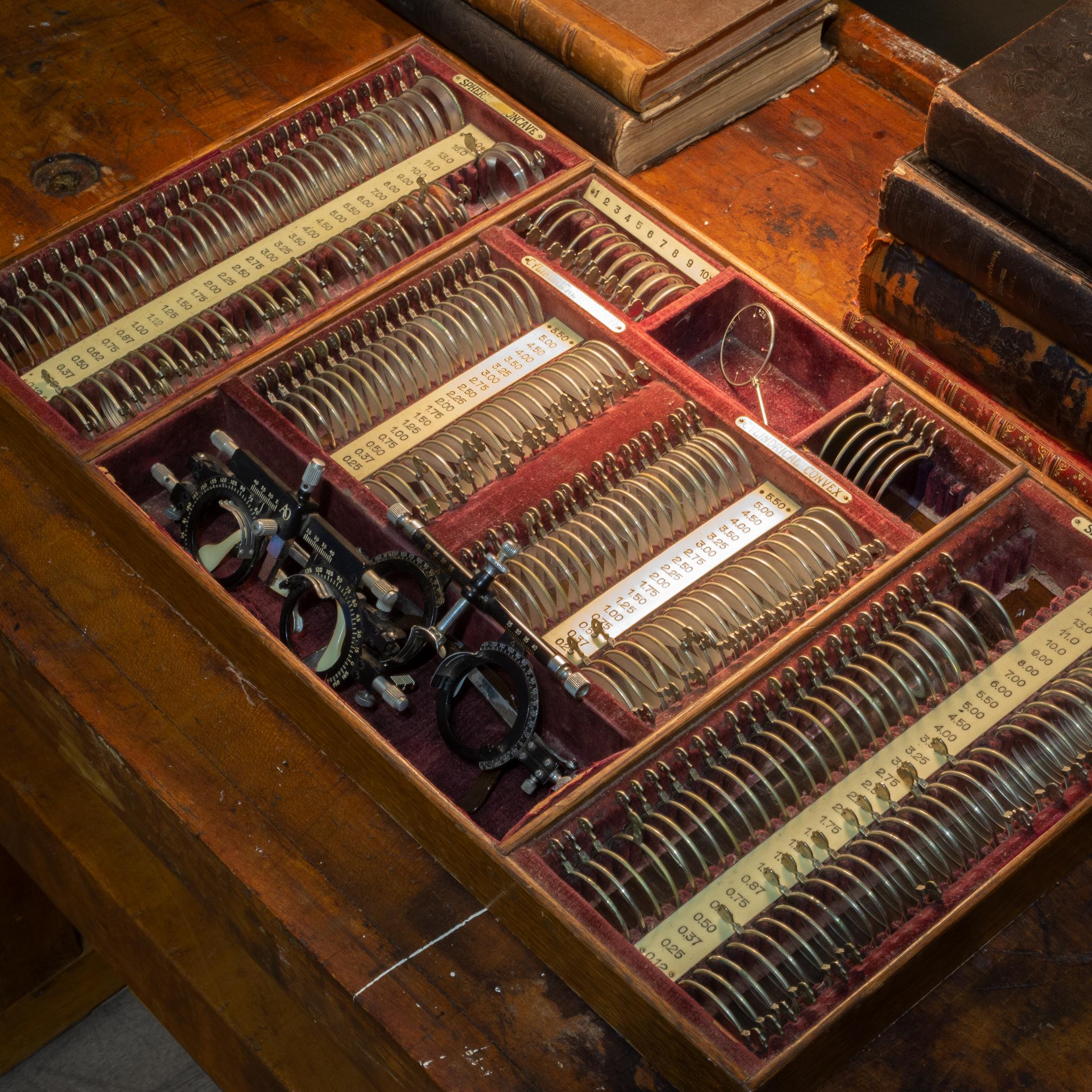 19th c. Optometrist Eye Testing Kit c.1890 For Sale at 1stDibs