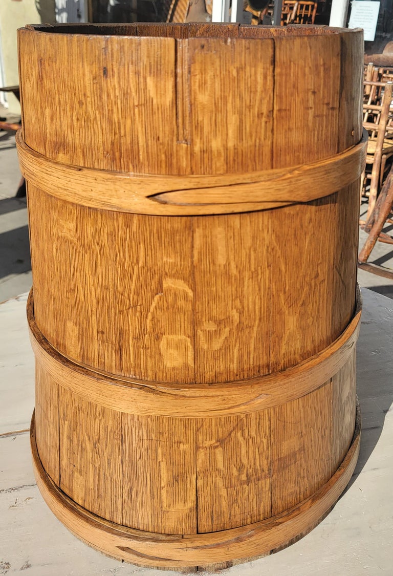 19th C Piggin or Measure Bucket For Sale at 1stDibs