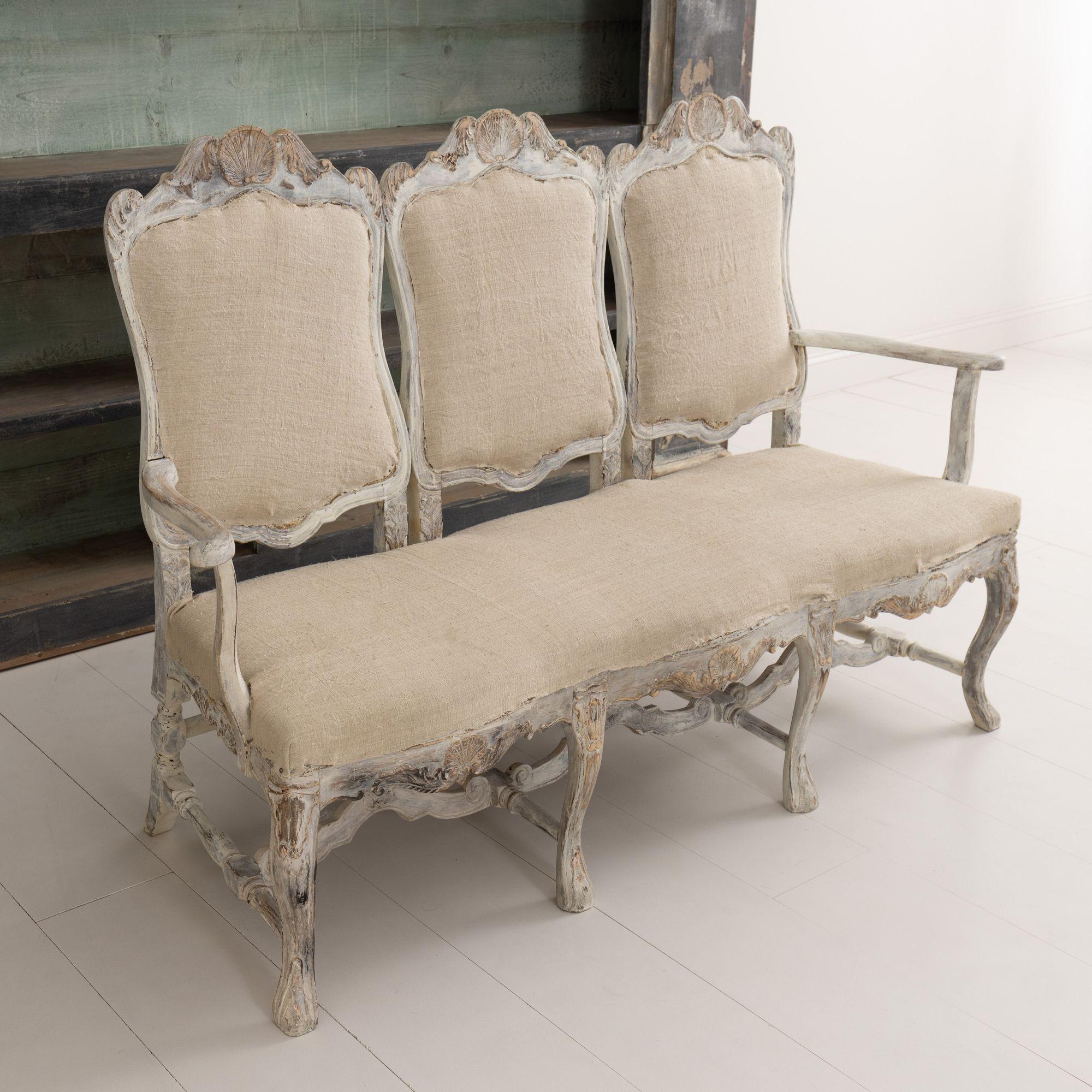 19th c. Swedish Rococo Settee or Sofa Bench in Original Paint For Sale ...