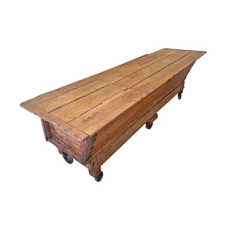 19th Century American Dough Table at 1stDibs | dough table for sale