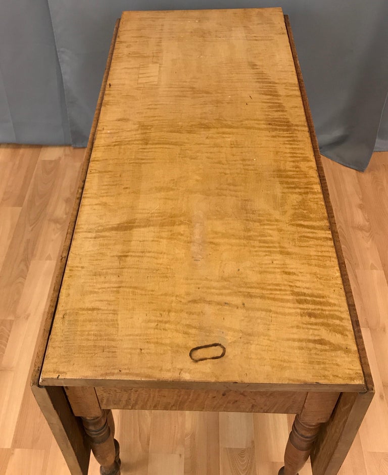 19th Century American Federal Curly Maple Table at 1stDibs