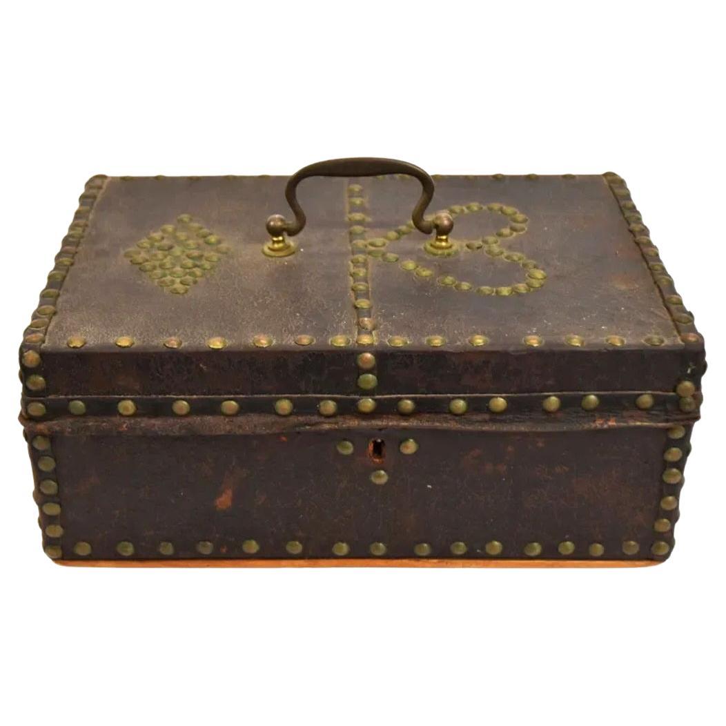 19th Century American Leather and Tack Box For Sale at 1stDibs