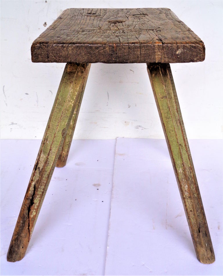 19th Century American Painted Primitive Stool For Sale at 1stDibs