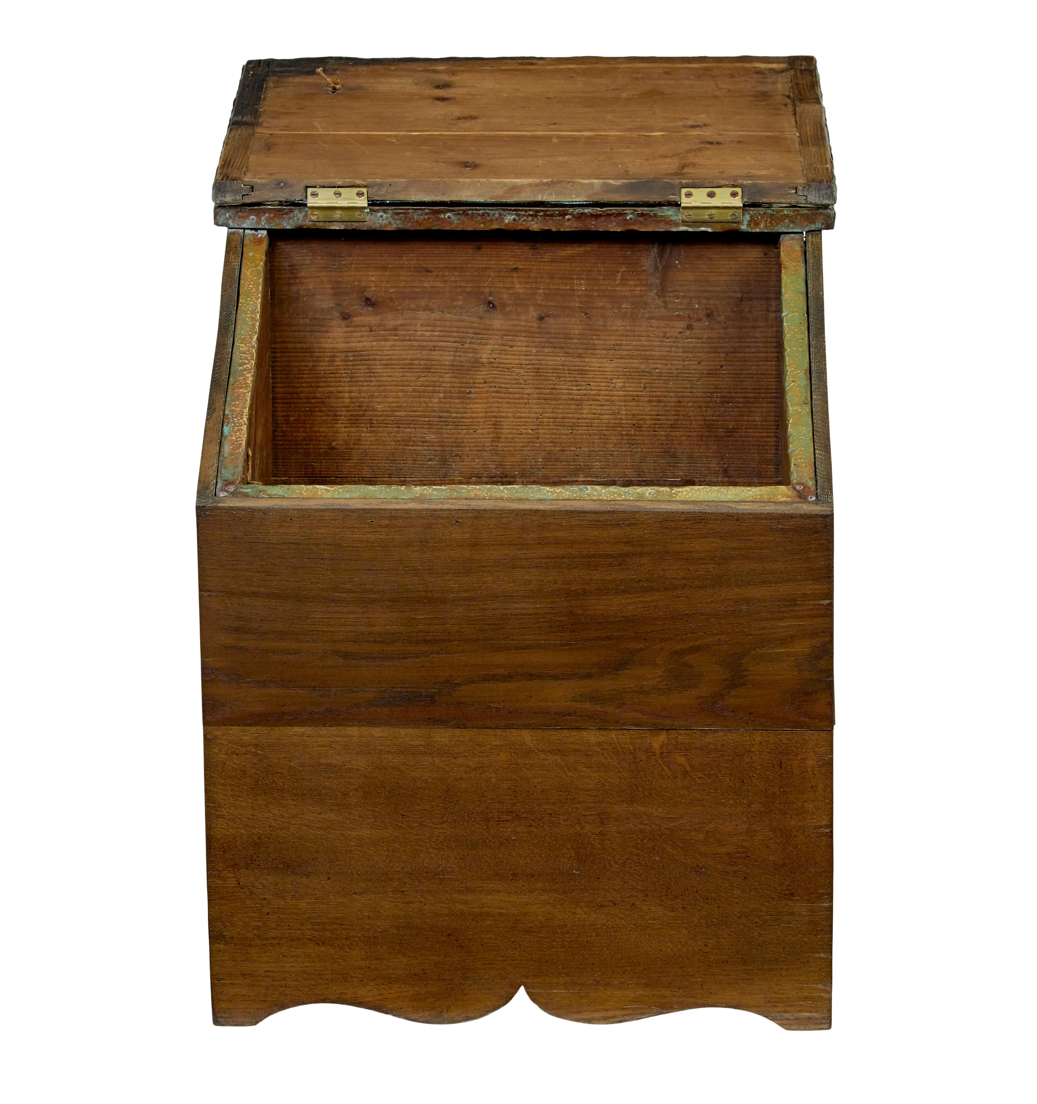 19th century and later oak and brass storage box For Sale at 1stDibs
