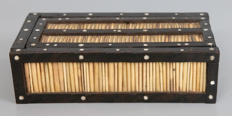 19th Century Anglo Indian Porcupine and Ebony Quill Box For Sale at 1stDibs
