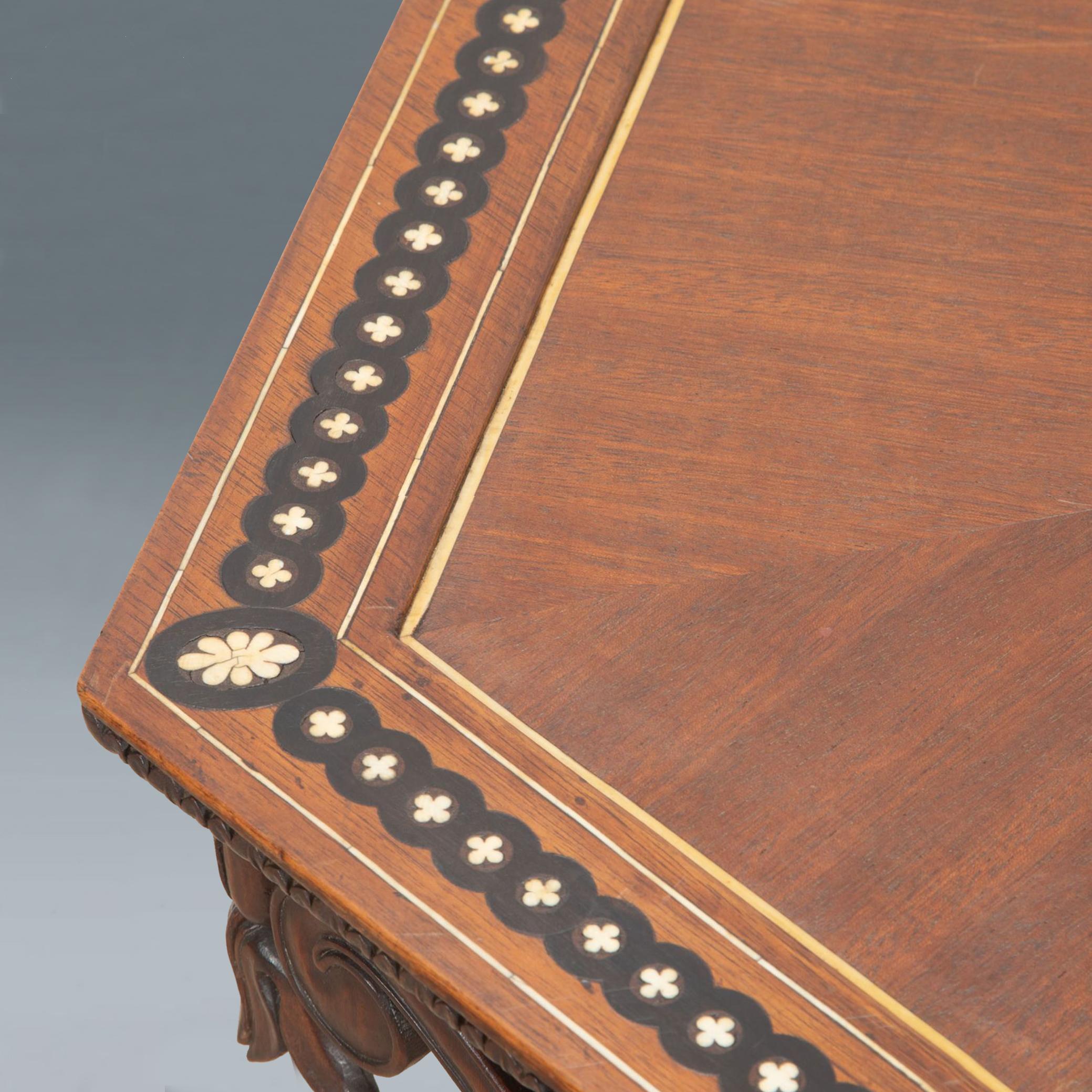 19th Century Anglo Indian Snap Top Table For Sale at 1stDibs