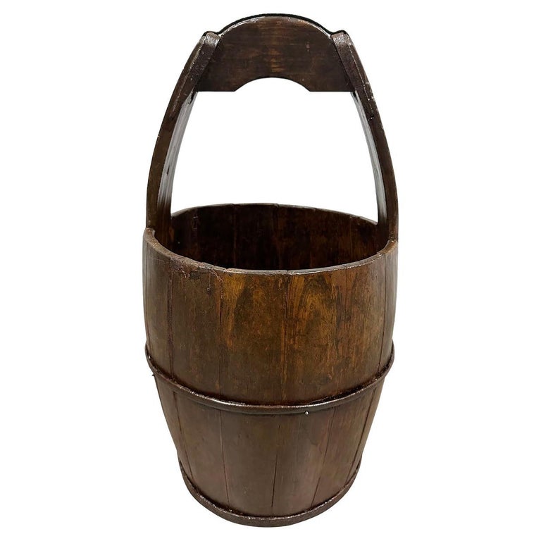 19th Century Antique Chinese Wooden Water Bucket For Sale at 1stDibs