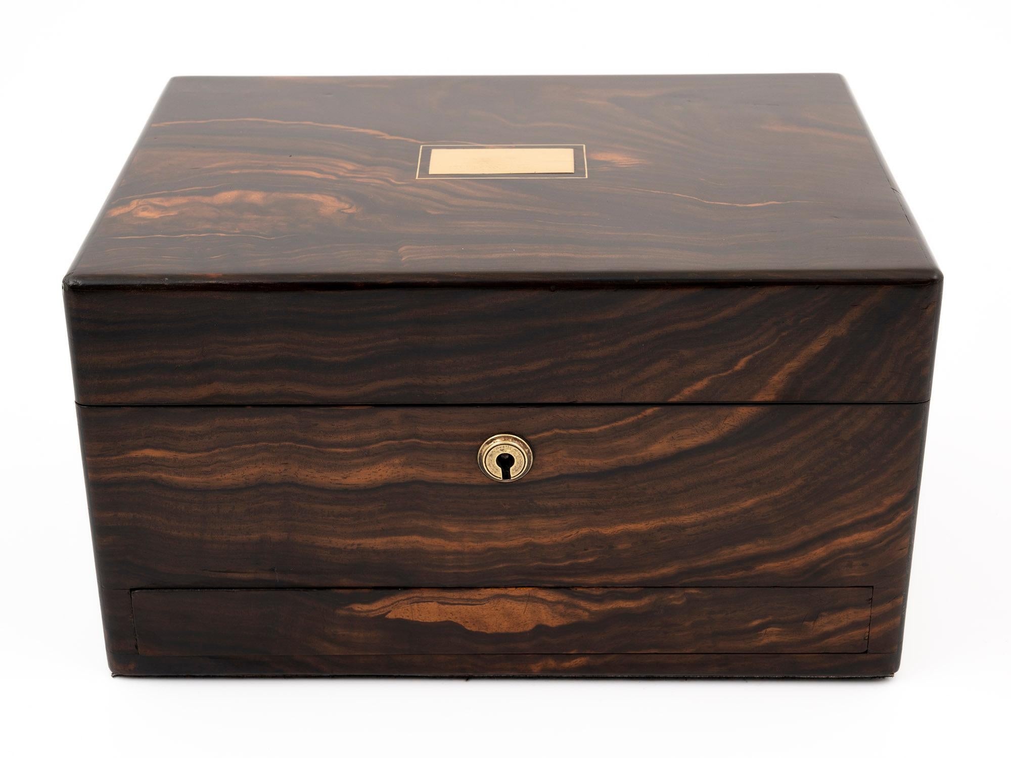 19th Century Antique Jewellery Box in Coromandel For Sale at 1stDibs