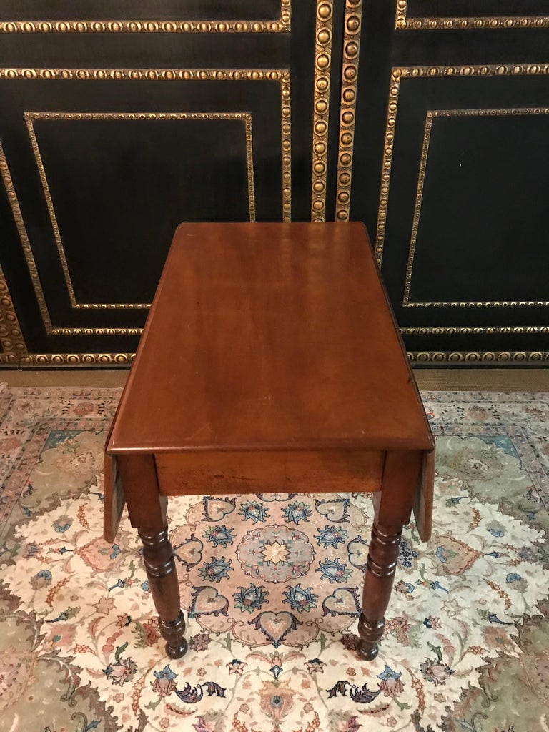 19th Century Antique Victorian Drop-Leaf Table, Solid Mahogany Veneer ...