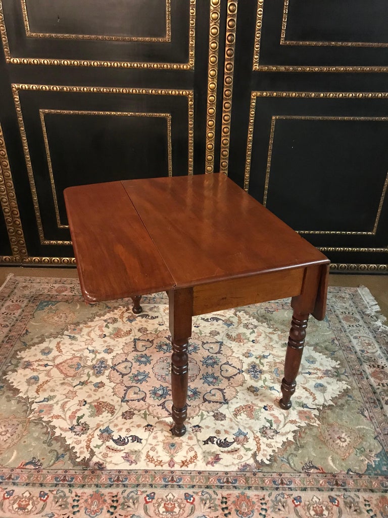 19th Century Antique Victorian Drop-Leaf Table, Solid Mahogany Veneer ...