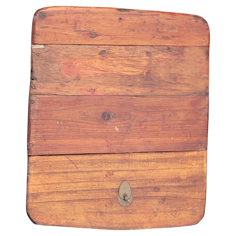 19th Century Asian Wooden Decorative Storage Box For Sale at 1stDibs