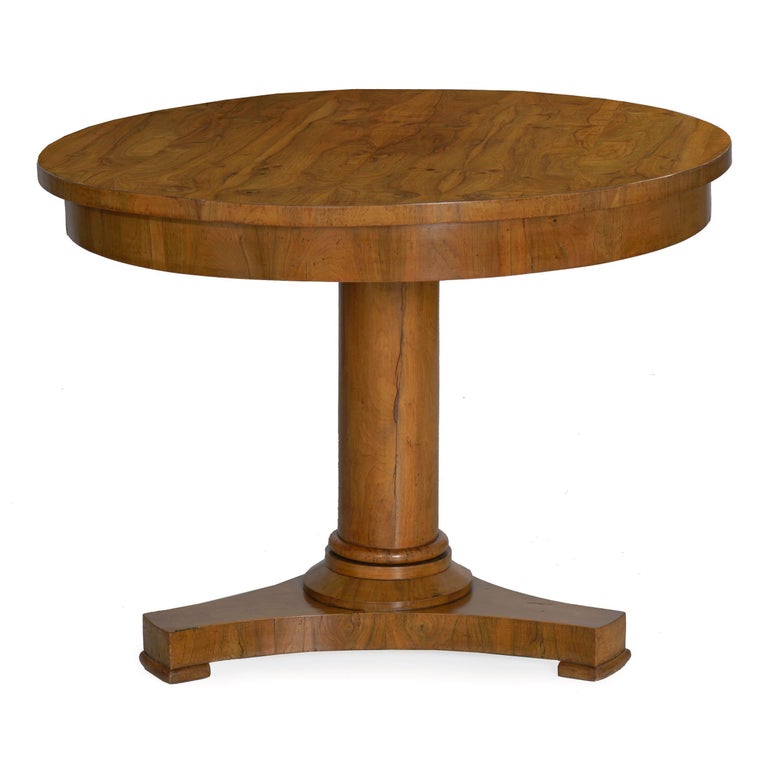 19th Century Austrian Biedermeier Walnut Antique Round Center Table at ...