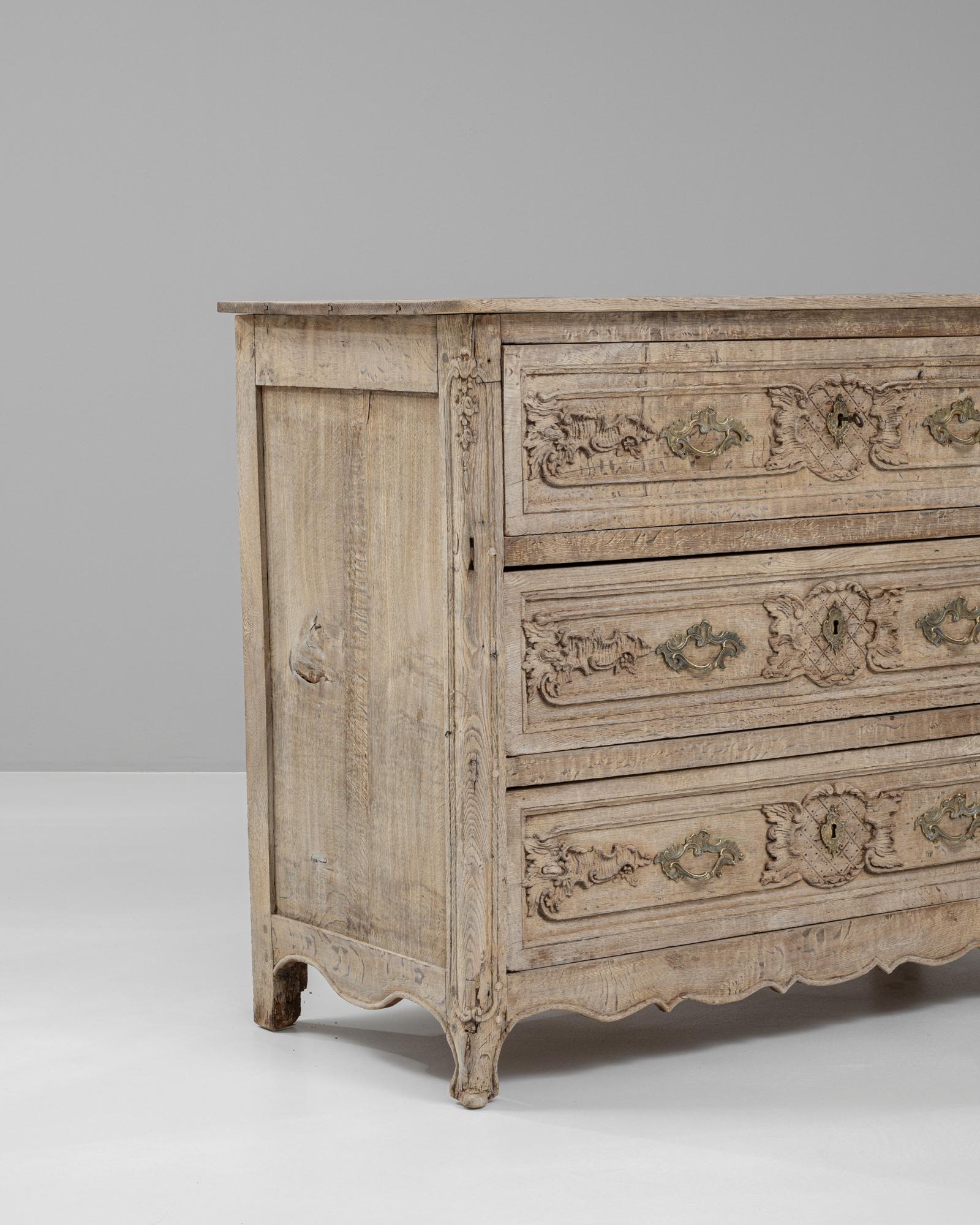 19th Century Belgian Bleached Oak Chest Of Drawers For Sale at 1stDibs