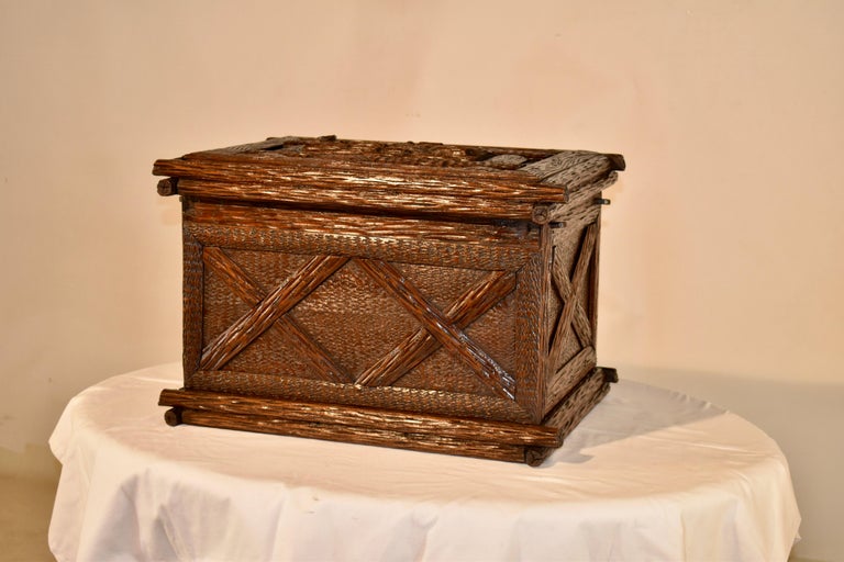 19th Century Black Forest Box For Sale at 1stDibs
