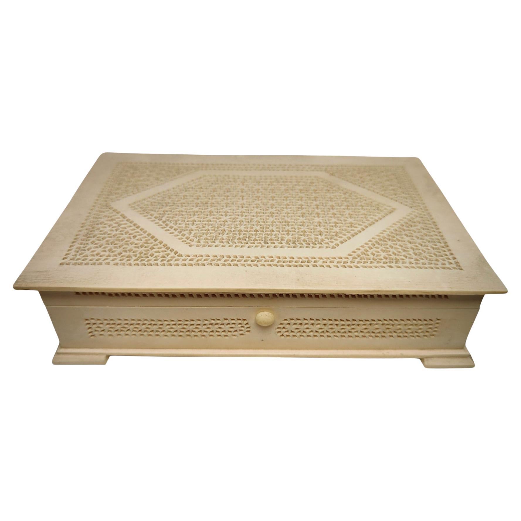 19th Century bone Box For Sale at 1stDibs