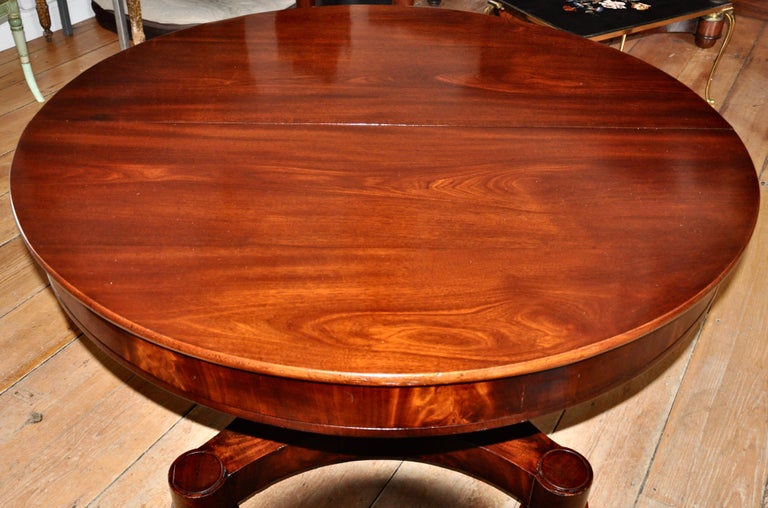 19th Century Boston Late Federal Round Expandable Dining Table by ...