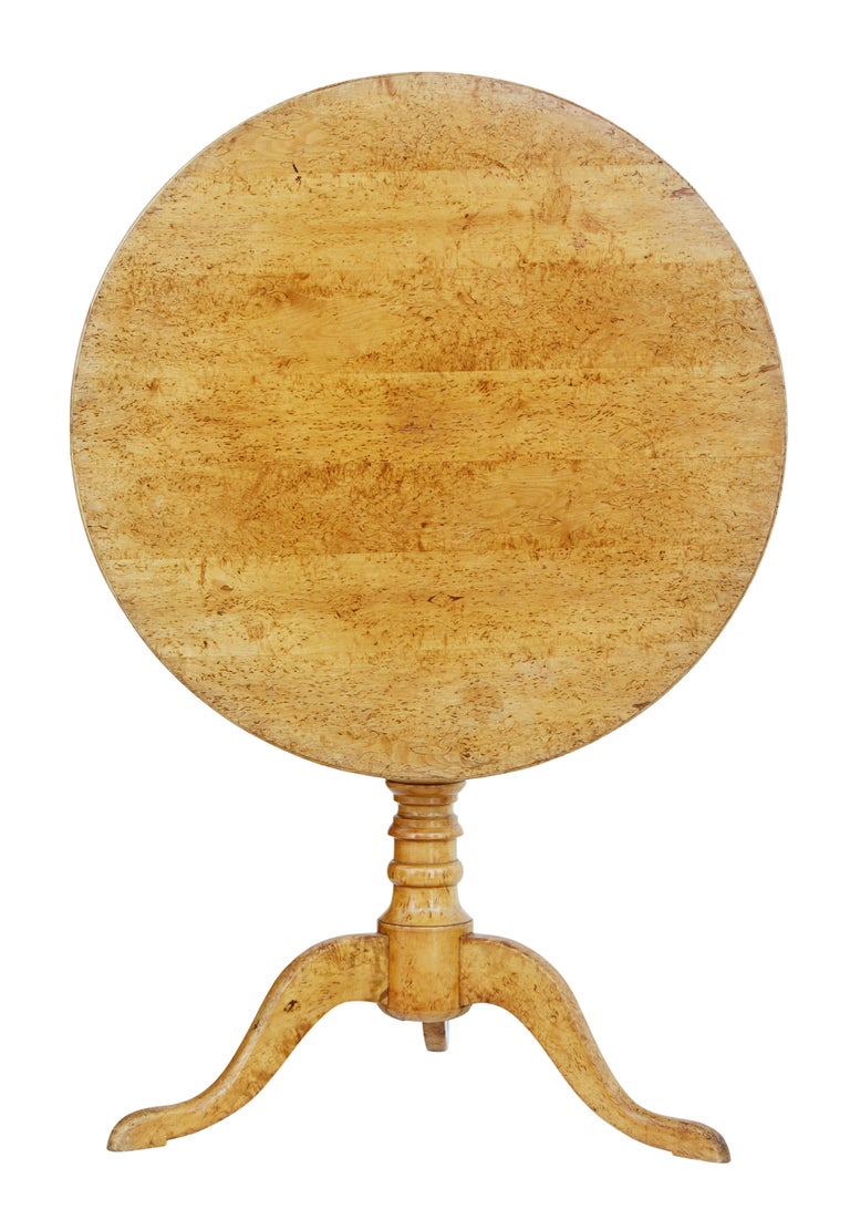 19th Century Burr Birch Round Tilt Top Occasional Table at 1stDibs