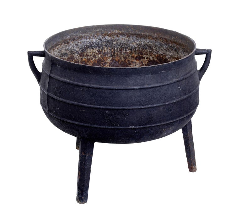 19th Century Cast Iron Vessel Pot at 1stDibs