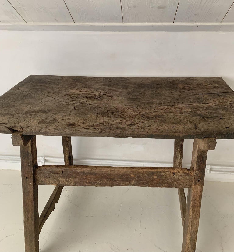 19th Century Chestnut Side Table For Sale at 1stDibs