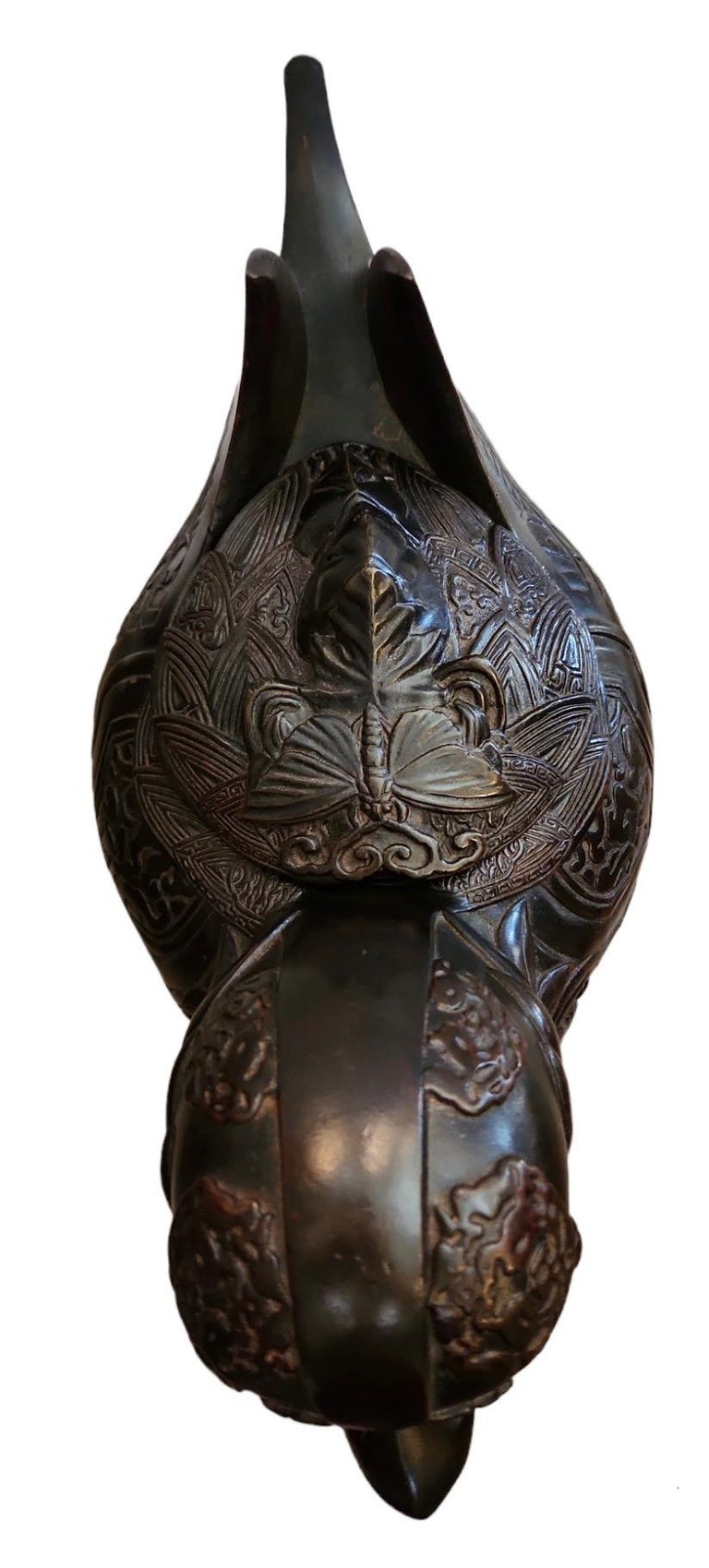 19th Century Chinese Bronze Incense Vessel For Sale at 1stDibs