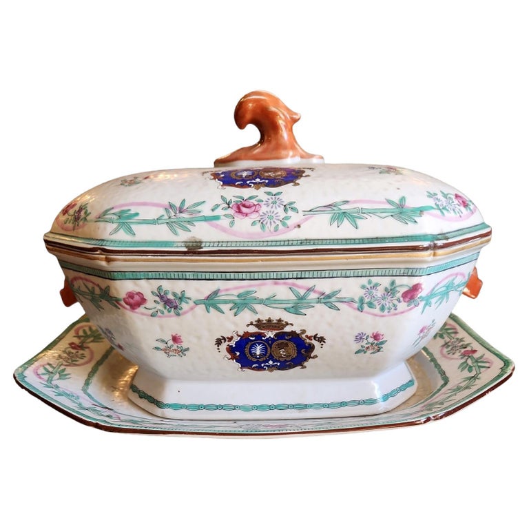 19th Century Chinese Export Tureen and Platter For Sale at 1stDibs