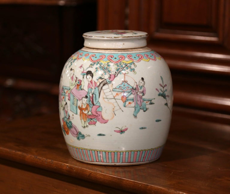 19th Century Chinese Hand Painted and Gilt Porcelain Ginger Jar with ...