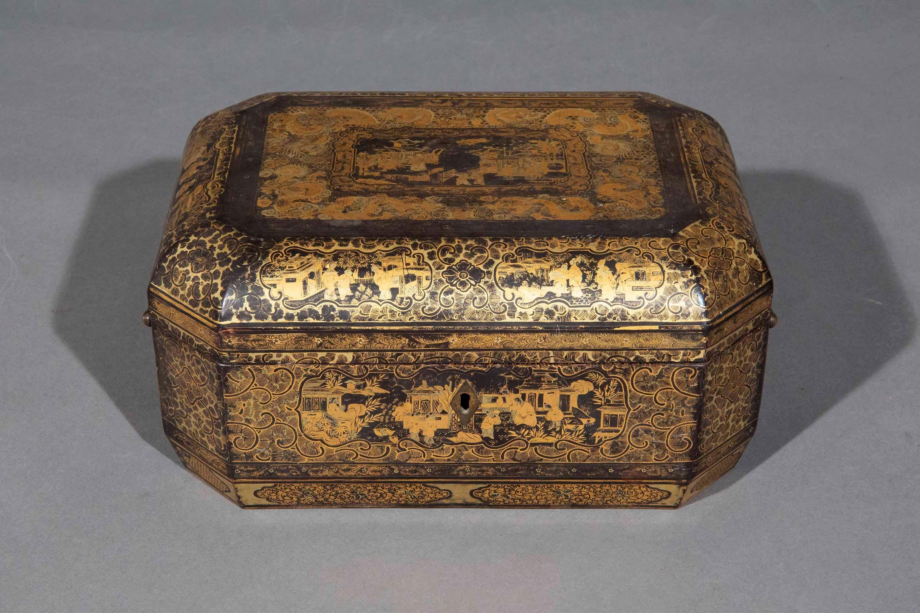 19th Century Chinese Lacquer Box or Tea Caddy For Sale at 1stDibs