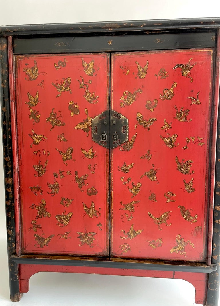 19th Century Chinese Red Lacquer Cabinet with Gilded Butterflies For ...