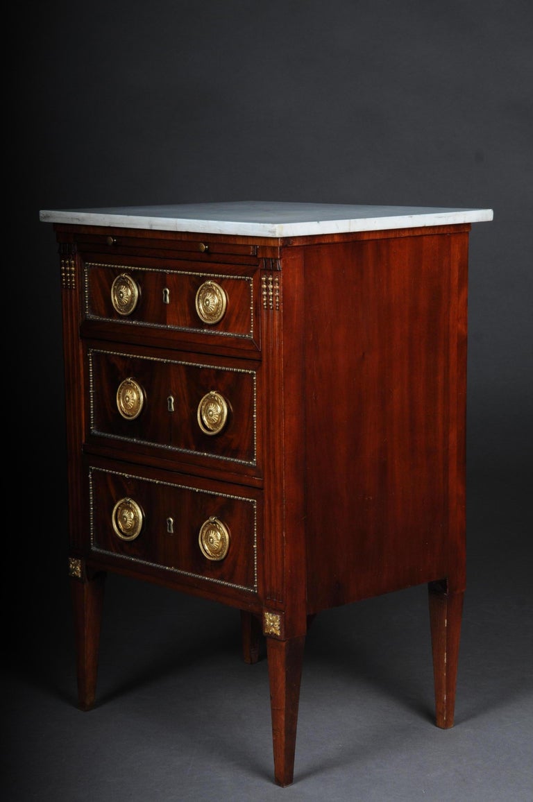 19th Century Classicism Chest of Drawers Louis XVI For Sale at 1stDibs