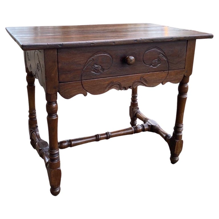 19th Century Country French Oak Side Table / End Table For Sale at 1stDibs