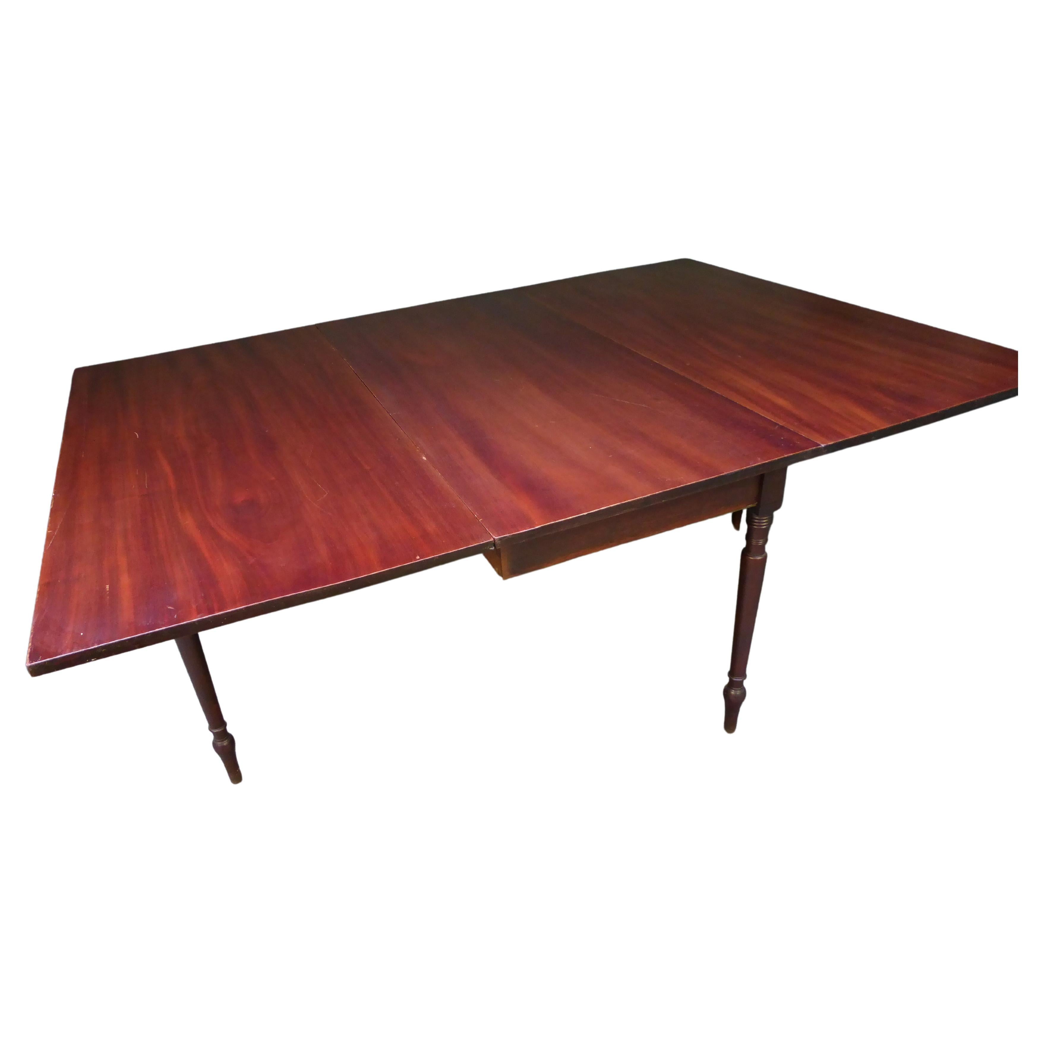 19th century dining table For Sale at 1stDibs