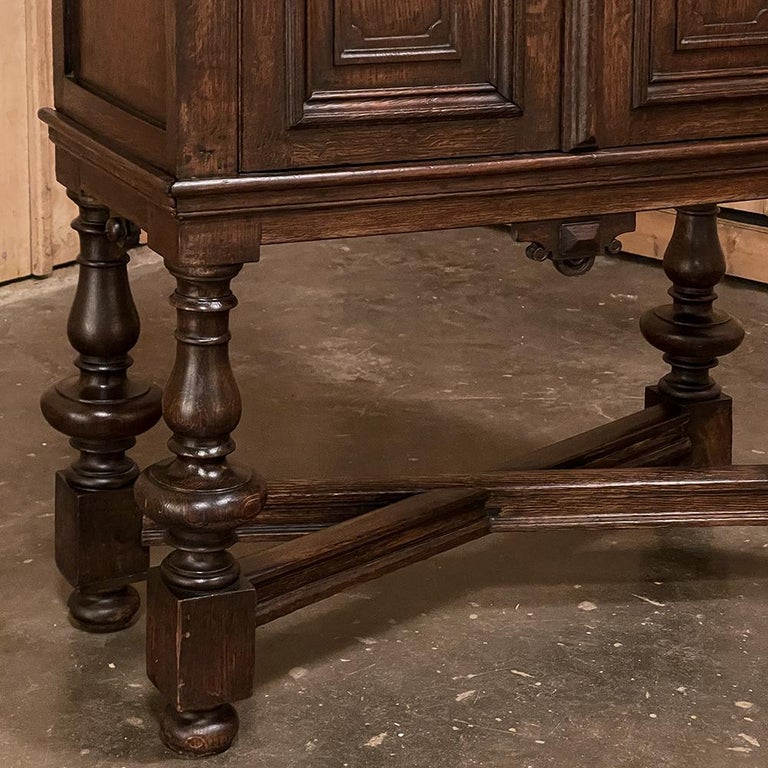 19th Century Dutch Raised Cabinet For Sale at 1stDibs
