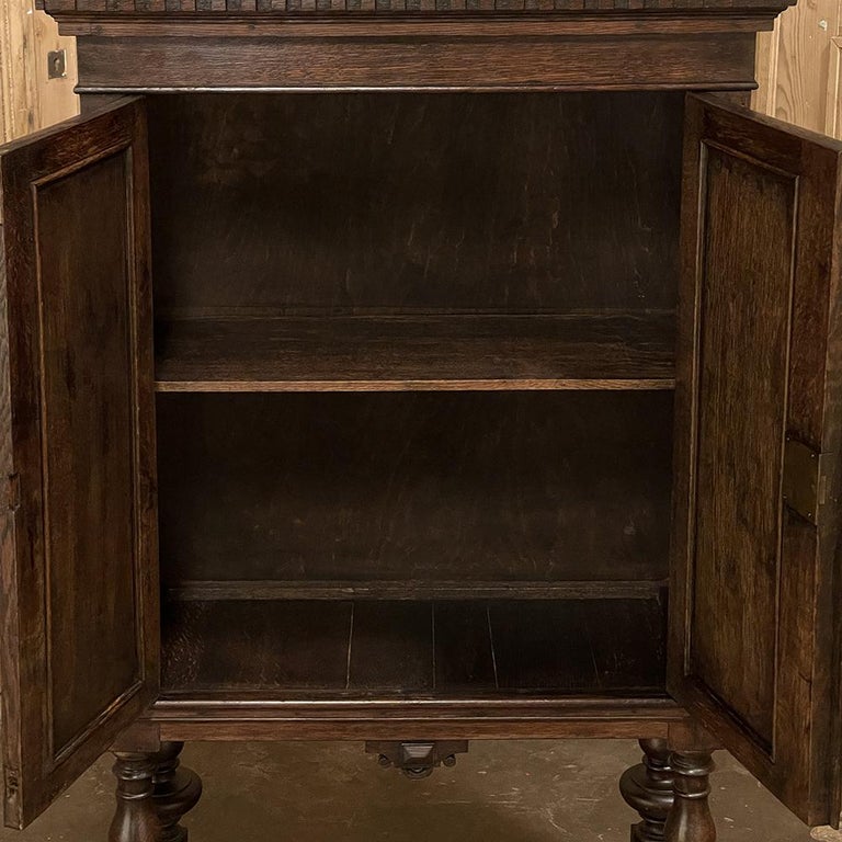19th Century Dutch Raised Cabinet For Sale at 1stDibs