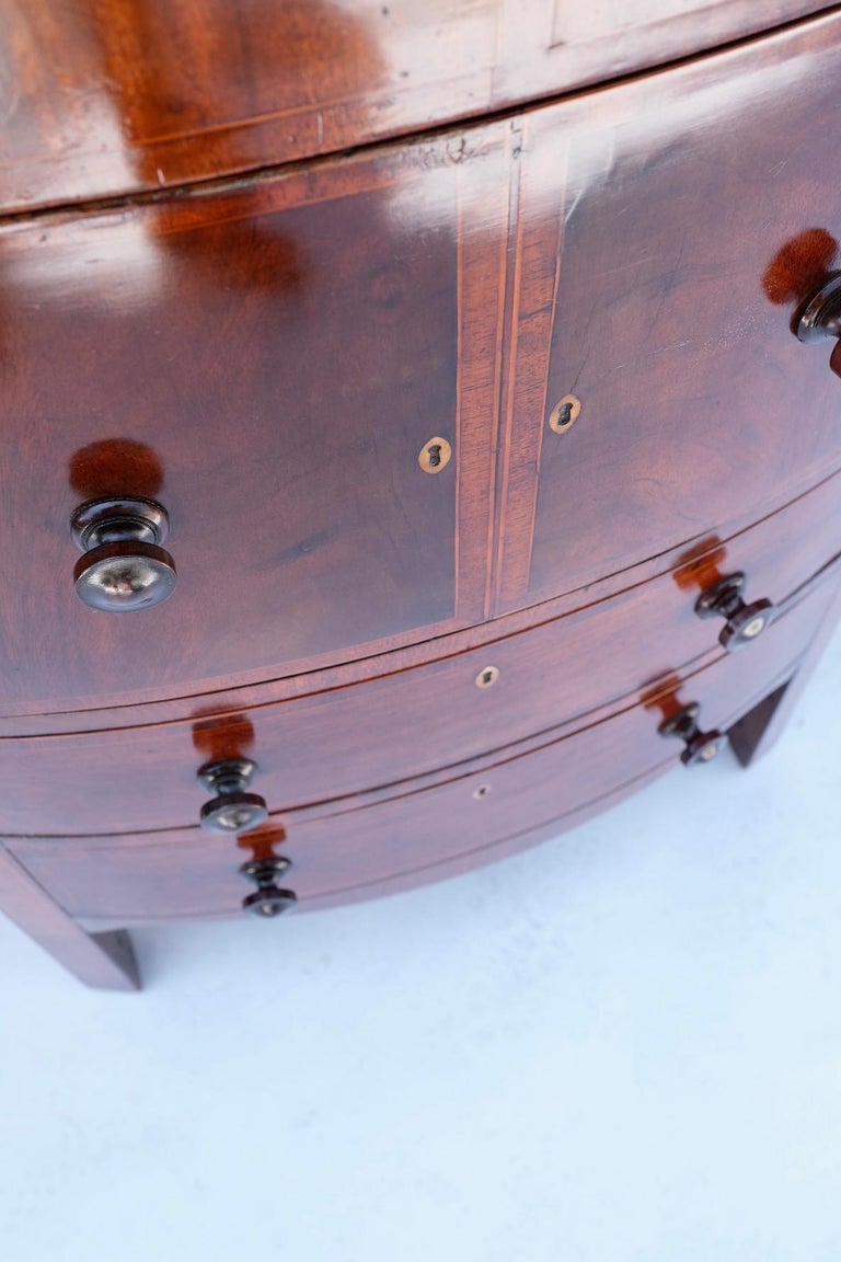 19th Century English Gentleman's Vanity Chest For Sale at 1stDibs