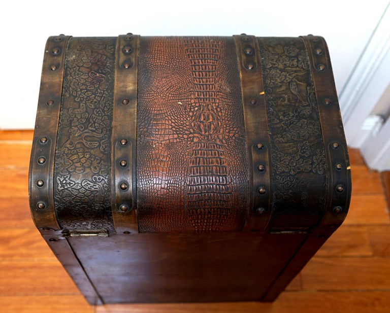 19th Century English Mounted Pine Cellarette Wine Cabinet For Sale at ...