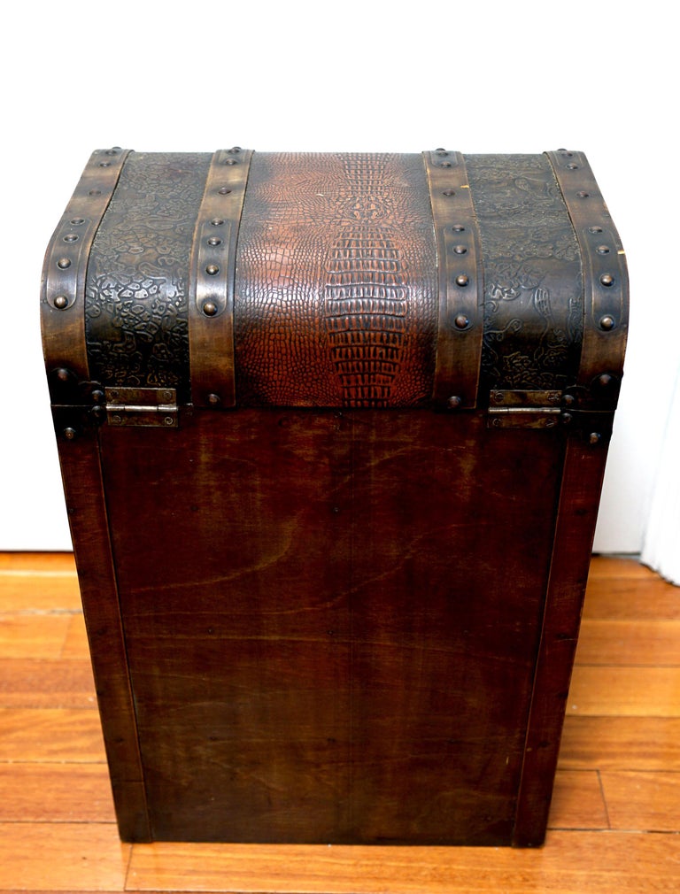 19th Century English Mounted Pine Cellarette Wine Cabinet For Sale at ...