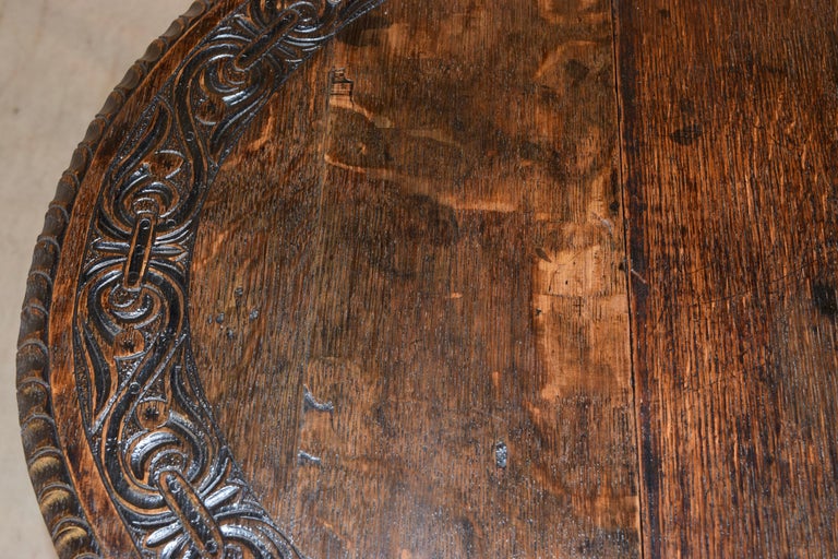 19th Century English Oak Carved Gate Leg Table For Sale at 1stDibs
