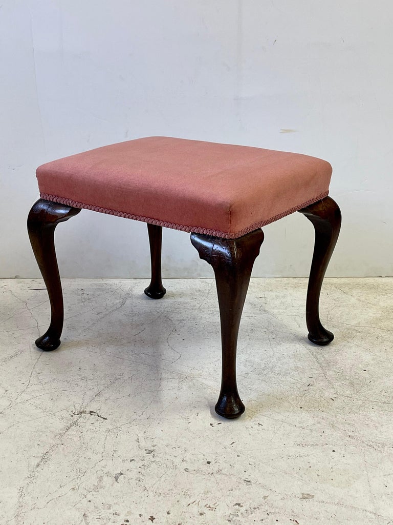 19th Century English Queen Anne Stool of Mahogany For Sale at 1stDibs