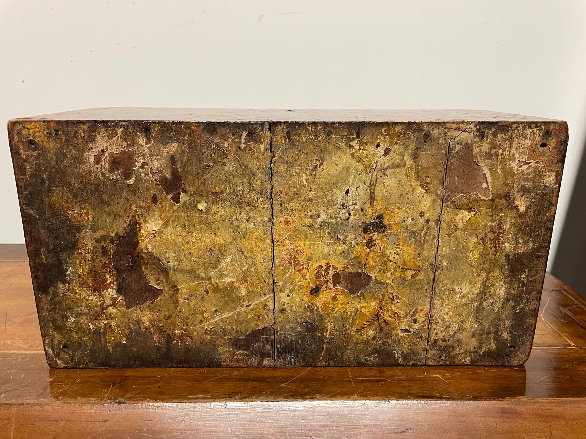 19th Century, English Regency Burl Wood Veneered Box For Sale at 1stDibs