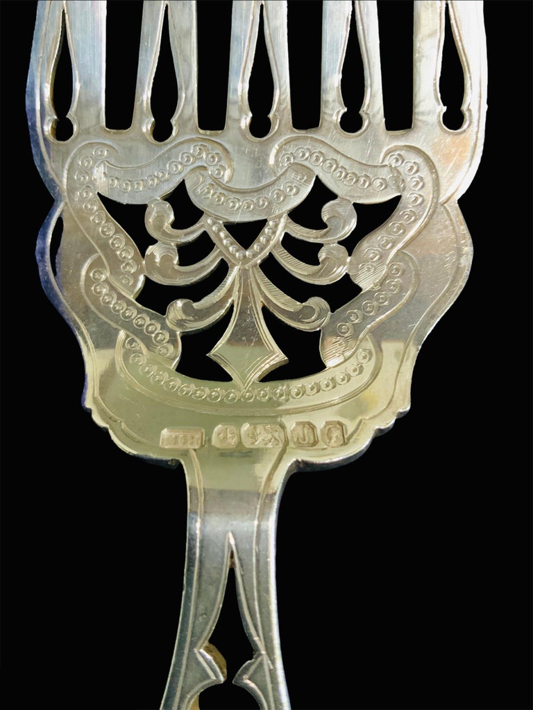 19th Century English Set Of Fishing Fork And Knife For Sale at 1stDibs