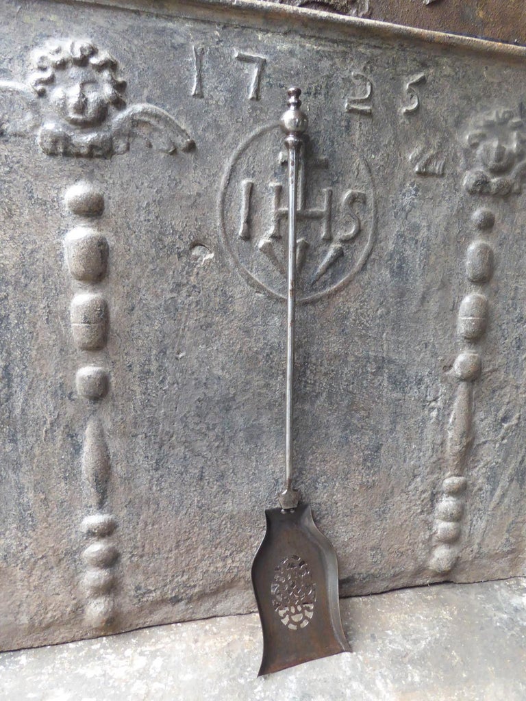 19th Century English Victorian Fireplace Shovel or Fire Shovel For Sale ...