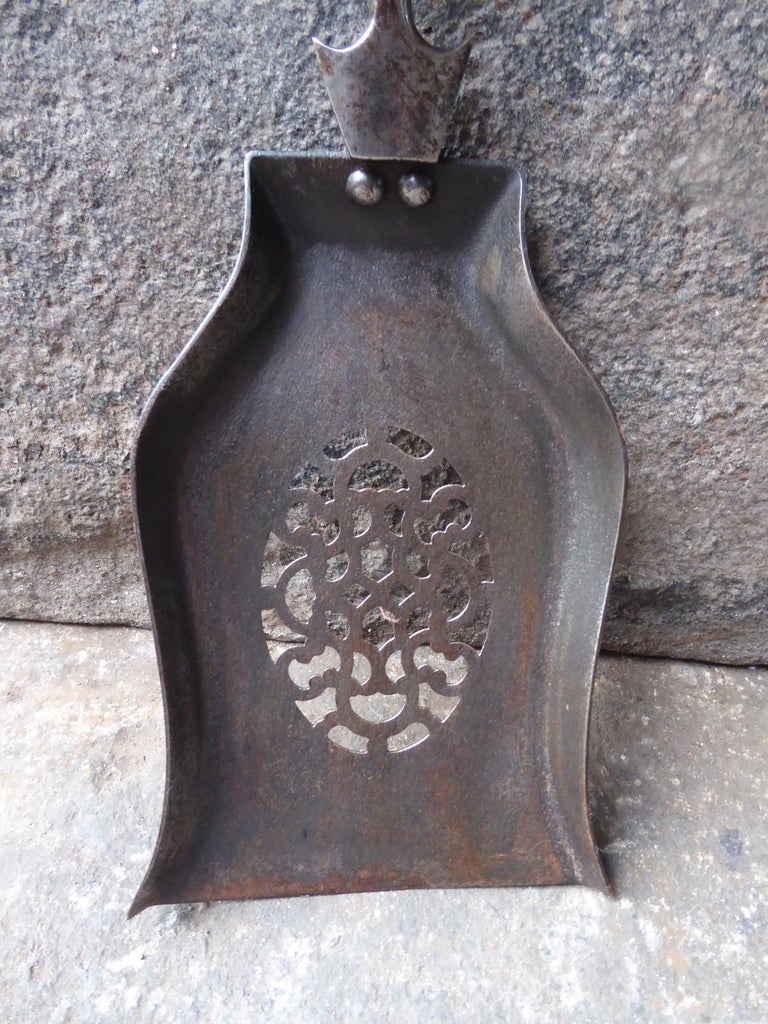 19th Century English Victorian Fireplace Shovel or Fire Shovel For Sale ...