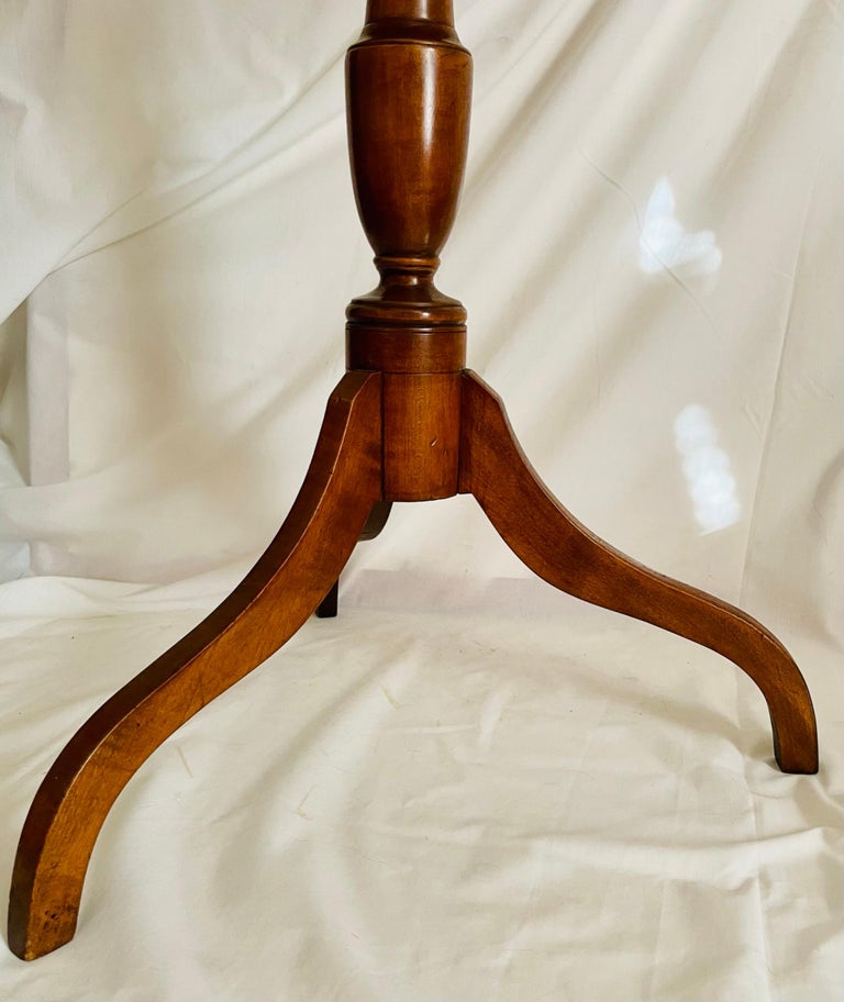 19th Century Federal Style Pedestal Side Table For Sale at 1stDibs ...