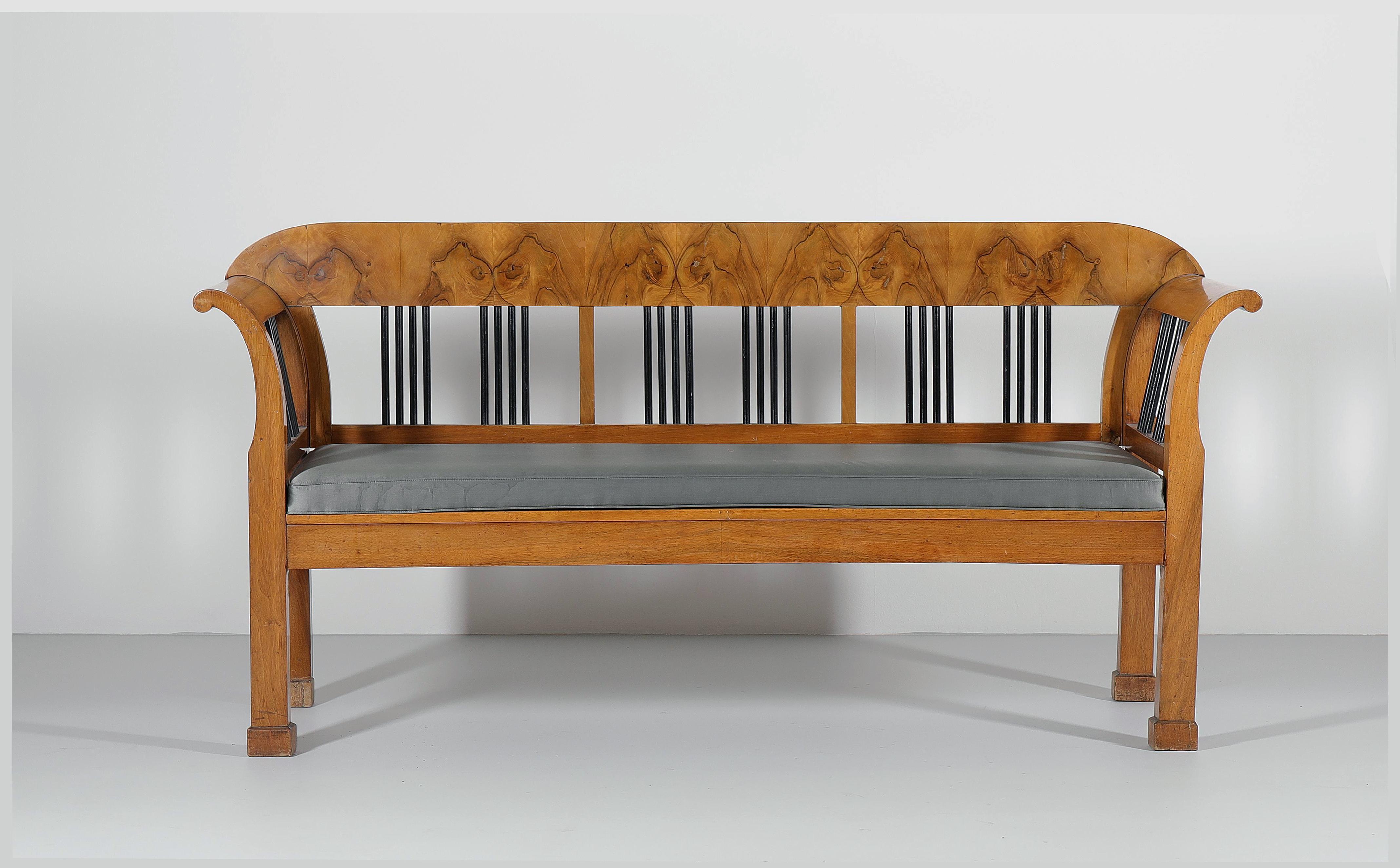 19th Century Fine Biedermeier Walnut Bench. Vienna, c. 1825. For Sale ...