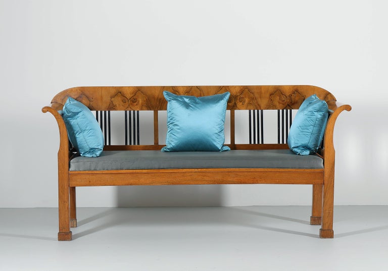 19th Century Fine Biedermeier Walnut Bench. Vienna, c. 1825. For Sale ...