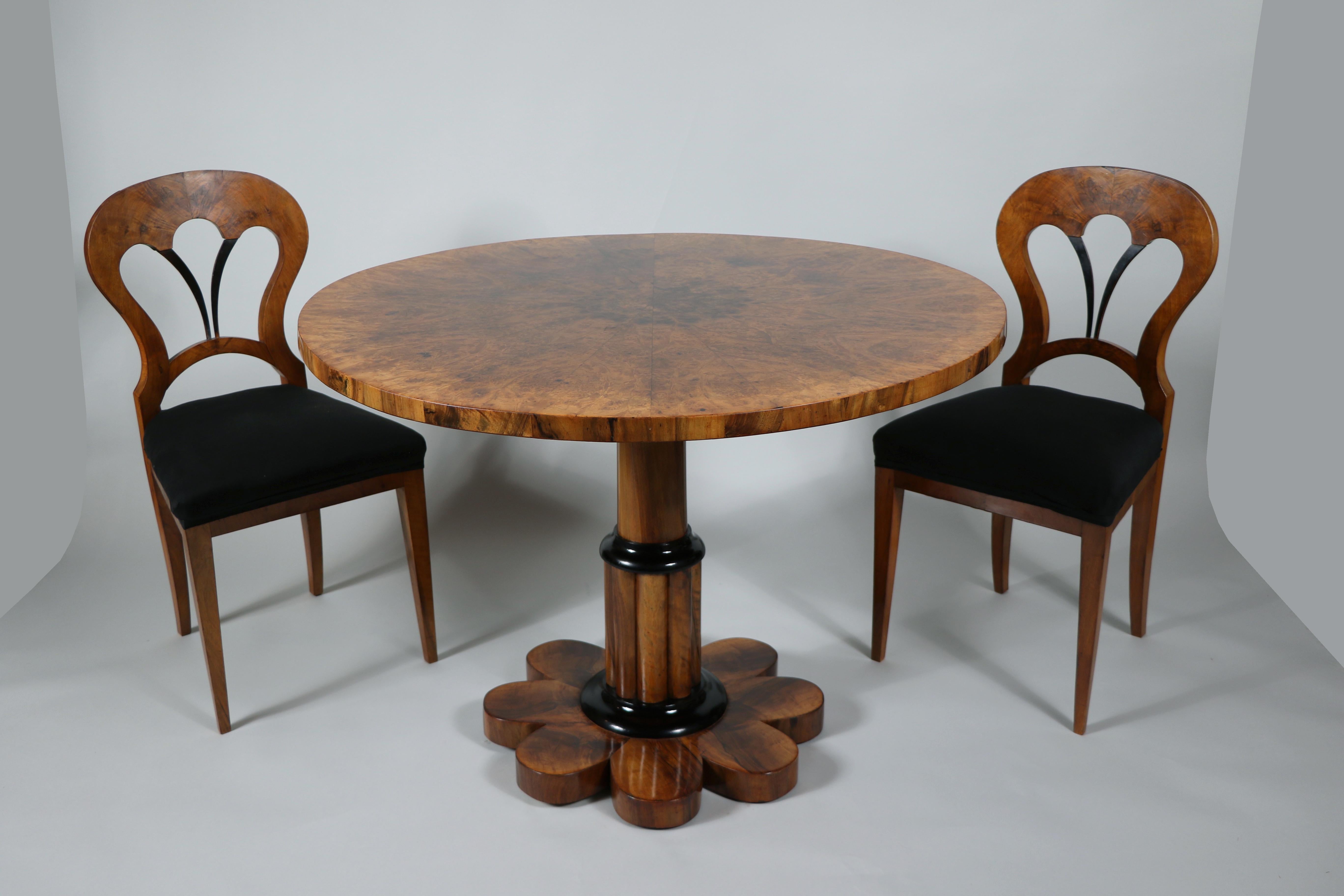 19th Century Fine Biedermeier Walnut Table. Vienna, c. 1820-25. For ...