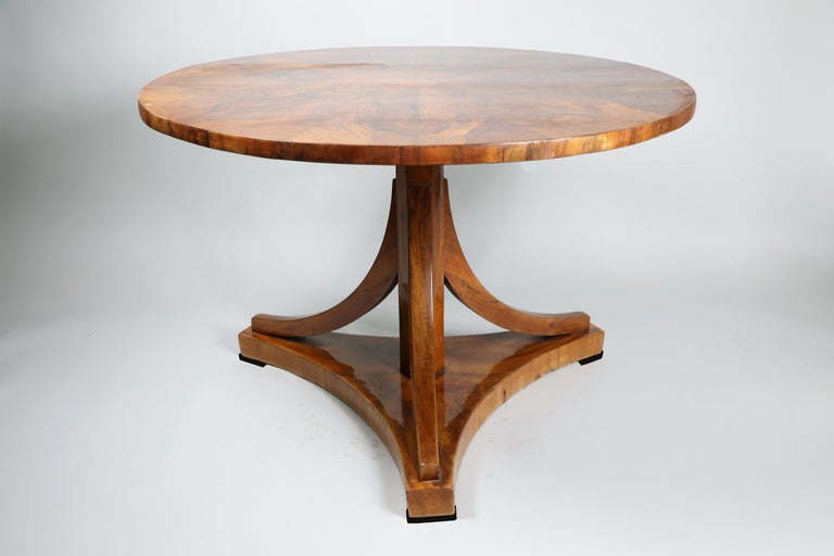 19th Century Fine Biedermeier Walnut Table. Vienna, c. 1825. For Sale ...