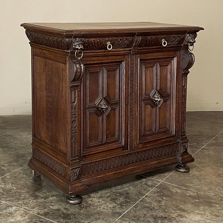 19th Century Flemish Renaissance Buffet For Sale at 1stDibs